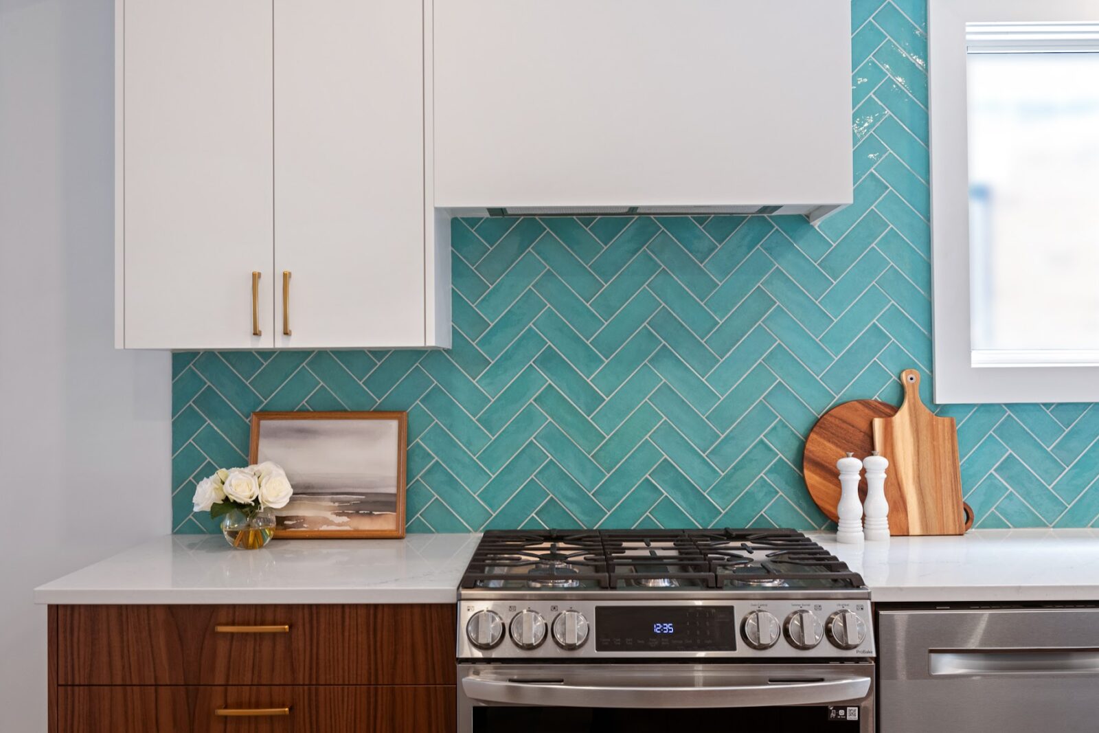 City Vibes Kitchen Design Project Essence Designs, Ottawa